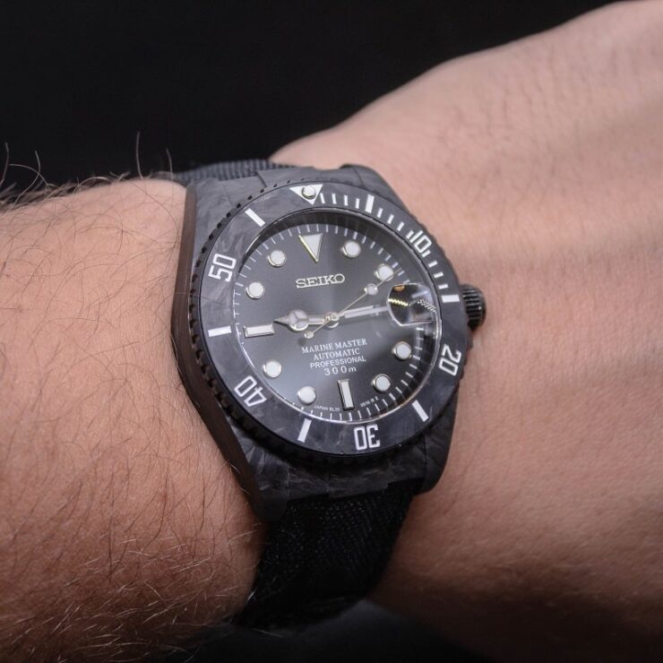 Seiko Carbon Submariner MOD 580 USD - Free Worldwide delivery included