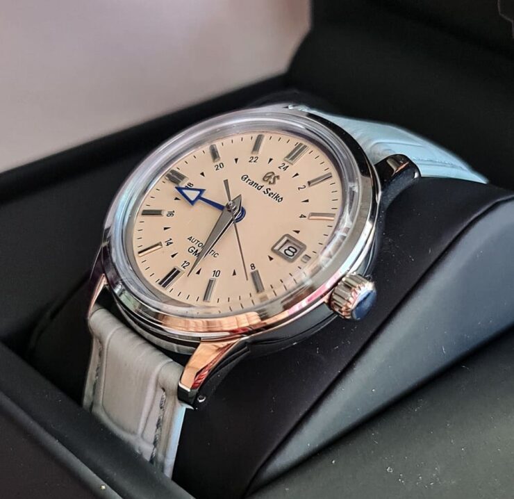 Grand Seiko GMT MOD Beige Dial - 400USD - Express Delivery included ...