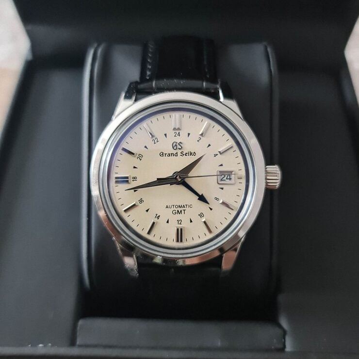 Grand Seiko GMT MOD Beige Dial - 400USD - Express Delivery included ...